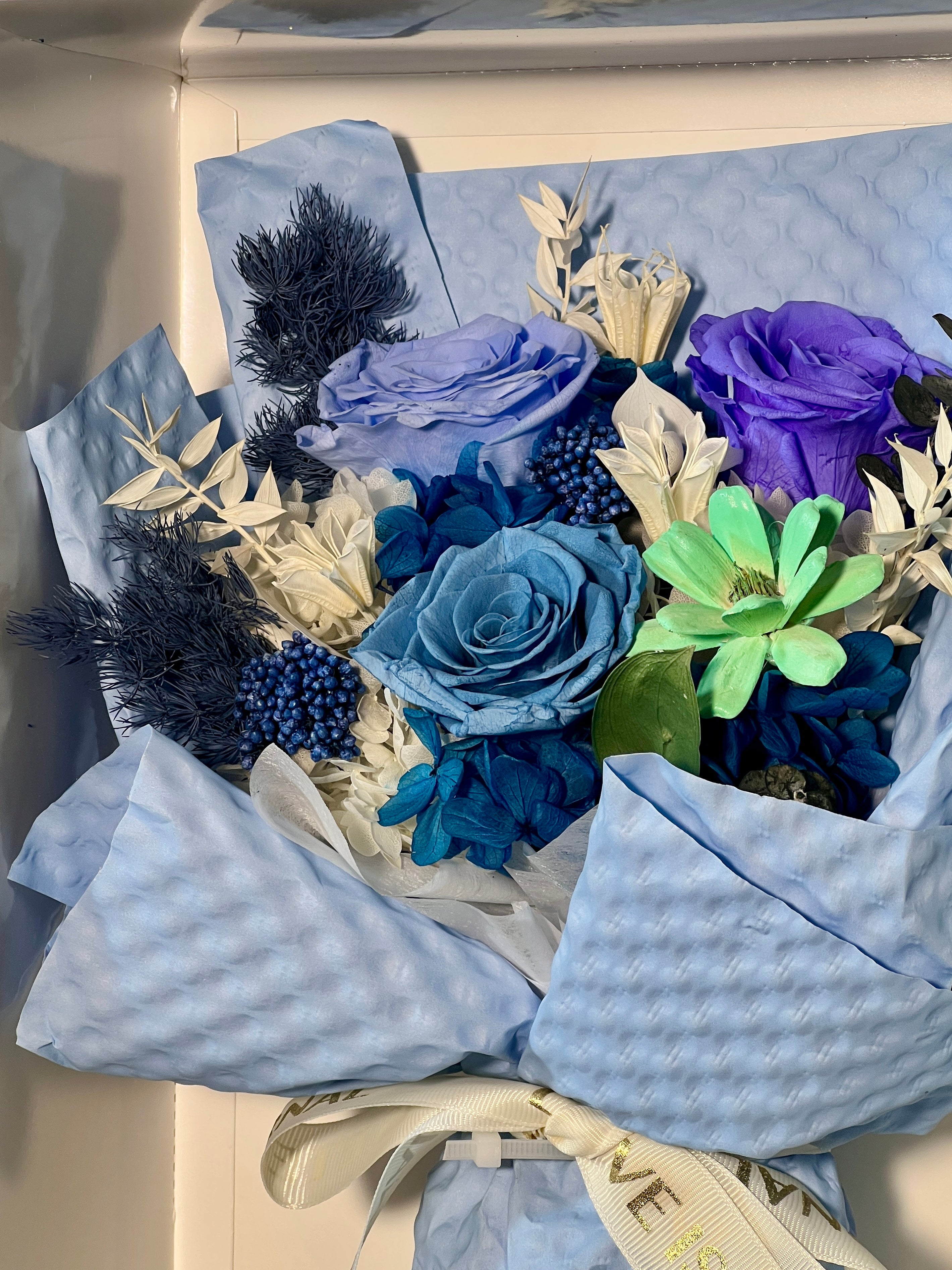 Medium Flower Bouquet - Blue Innovator – Flowers Of The Flock